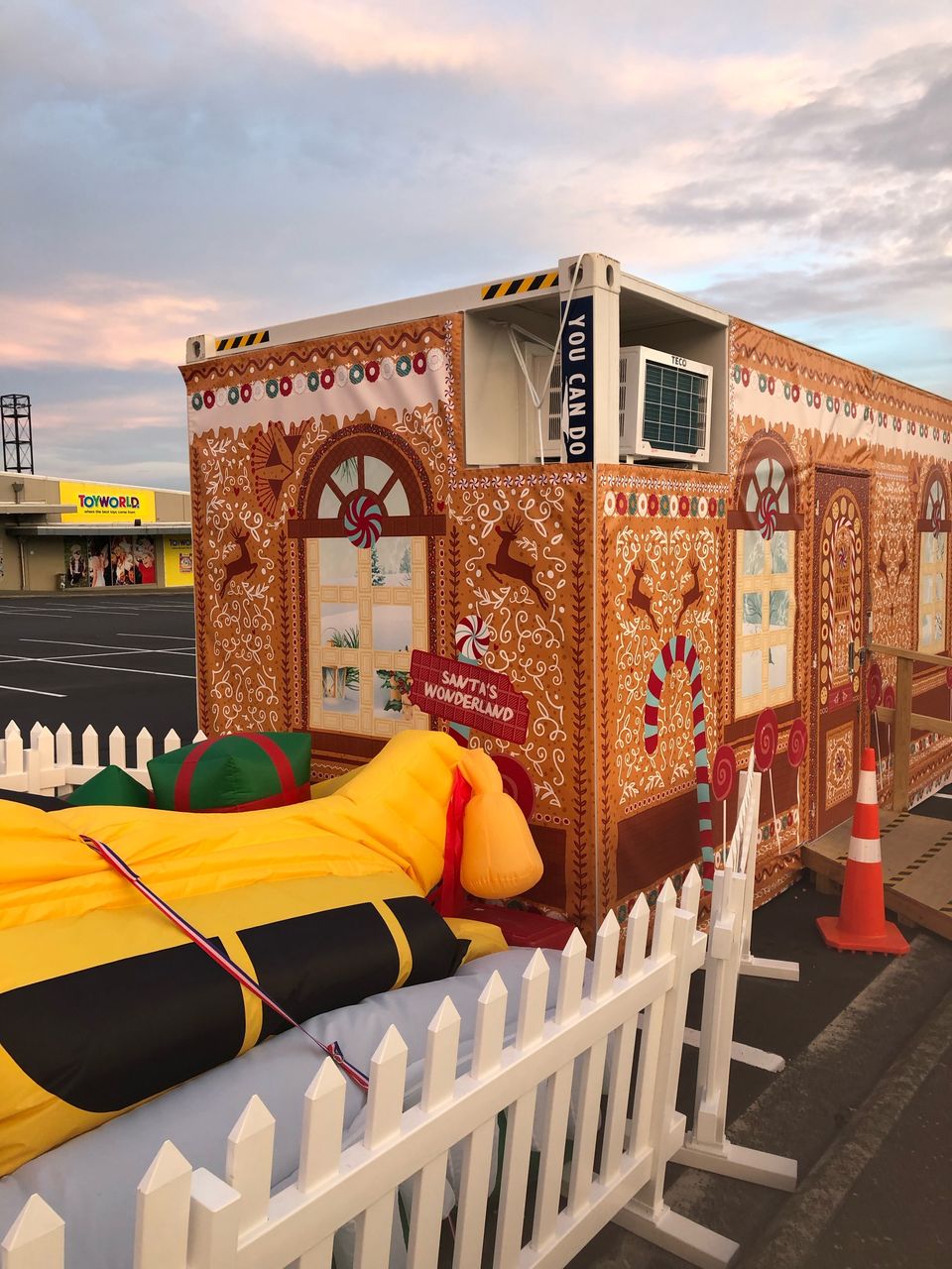 Visiting Santa In A Container Wonderland | Royal Wolf NZ